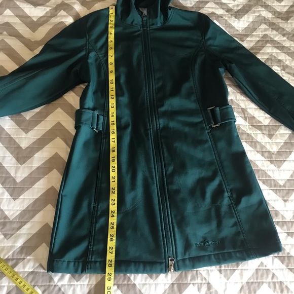 Free Tech | Jackets & Coats | Free Tech Light Weight Hooded Jacket ...